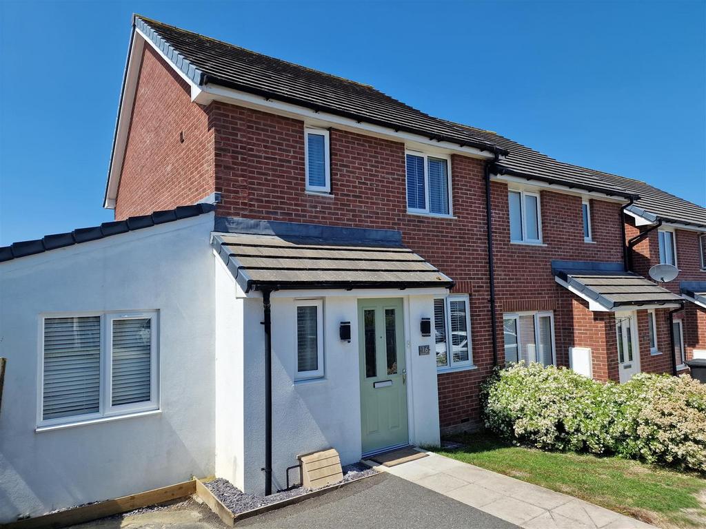 Bownder Treveli, Newquay TR8 4 bed semi-detached house for sale - £365,000