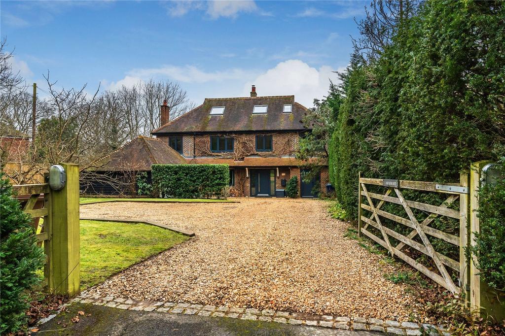 Wanborough Lane, Cranleigh, Surrey, GU6 5 bed detached house for sale ...