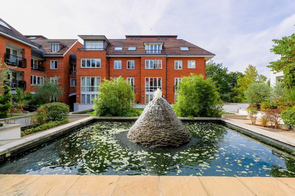 Westfield Apartments, Kidderpore... 3 bed apartment - £4,150 pcm (£958 pw)