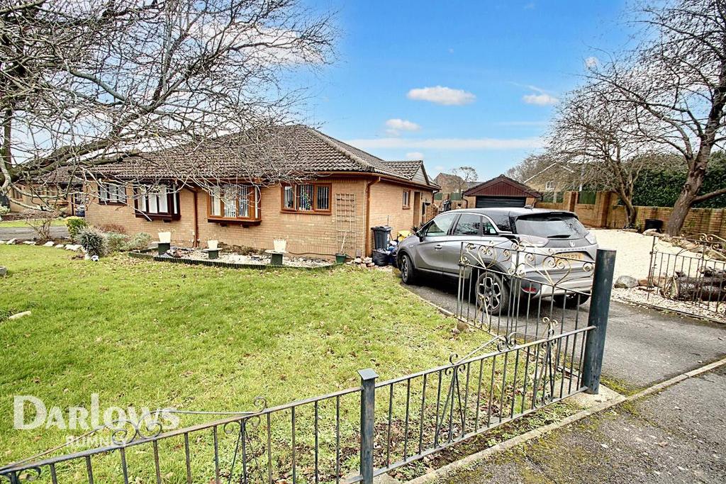 Fieldfare Drive, Cardiff 2 bed bungalow - £275,000