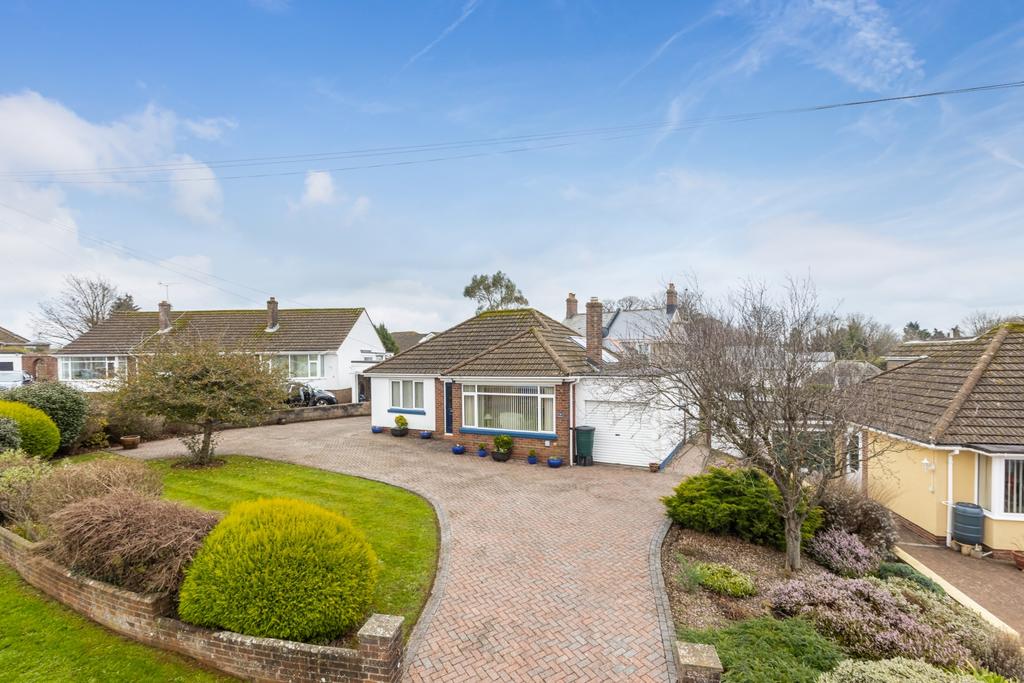 Gard Close, Torquay TQ2 3 bed detached bungalow for sale - £390,000
