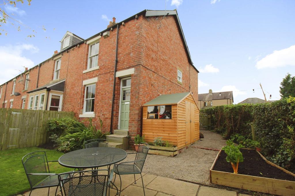 Dene Terrace East, Wylam NE41 4 bed end of terrace house - £315,000