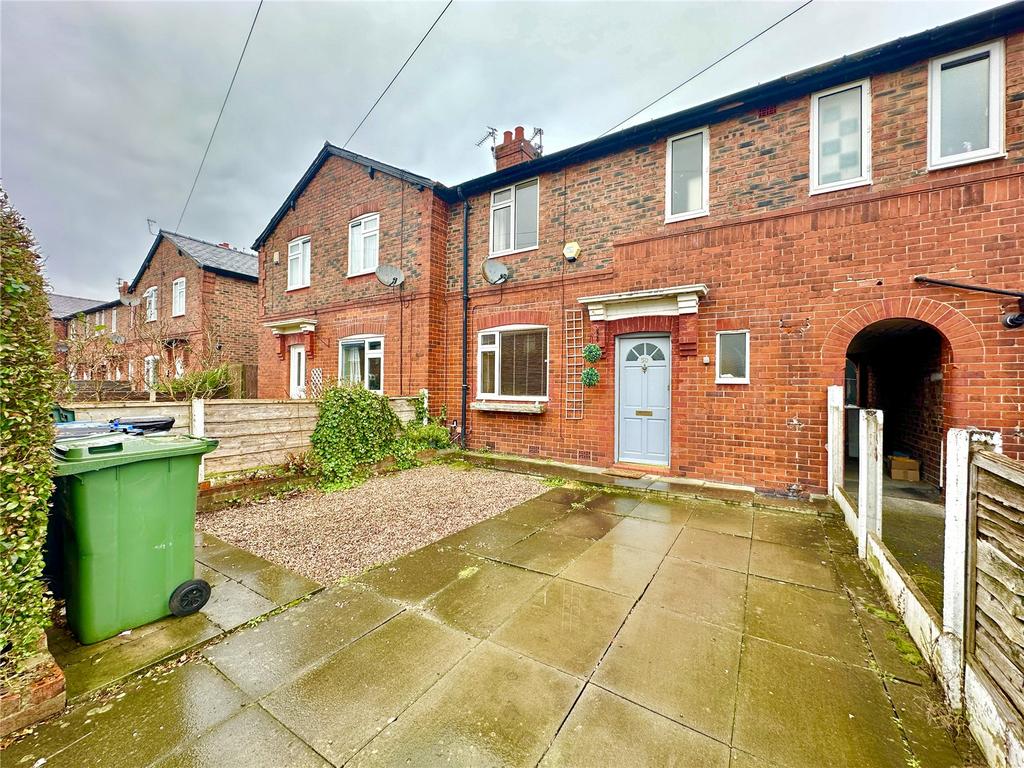 Sefton Crescent, Trafford M33 2 bed terraced house - £270,000