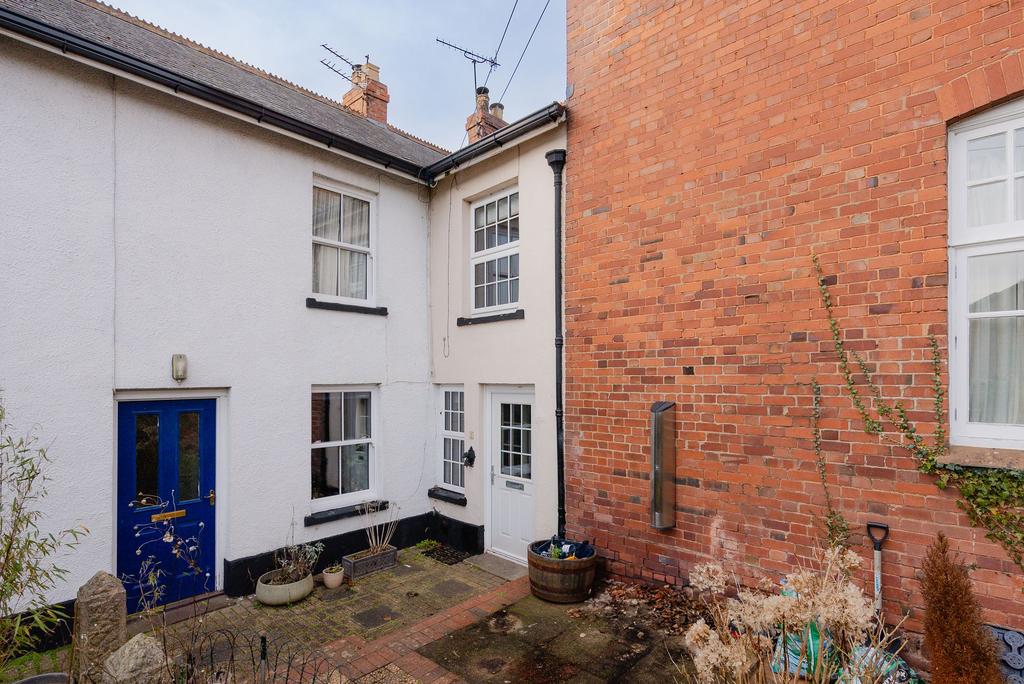 Sandford, Crediton, EX17 2 bed terraced house for sale - £185,000