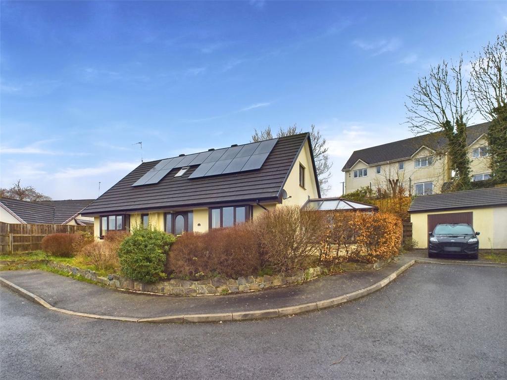North Tawton, Devon 5 bed detached house for sale - £350,000