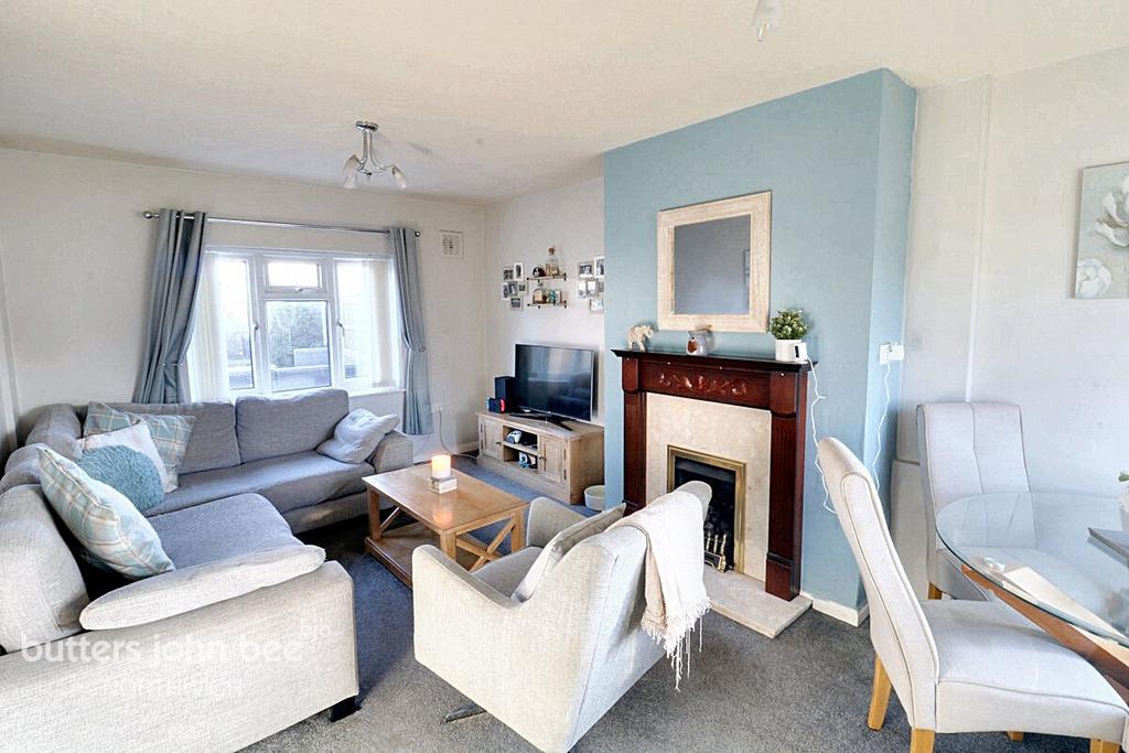South Drive, Rudheath 3 bed semi-detached house for sale - £200,000