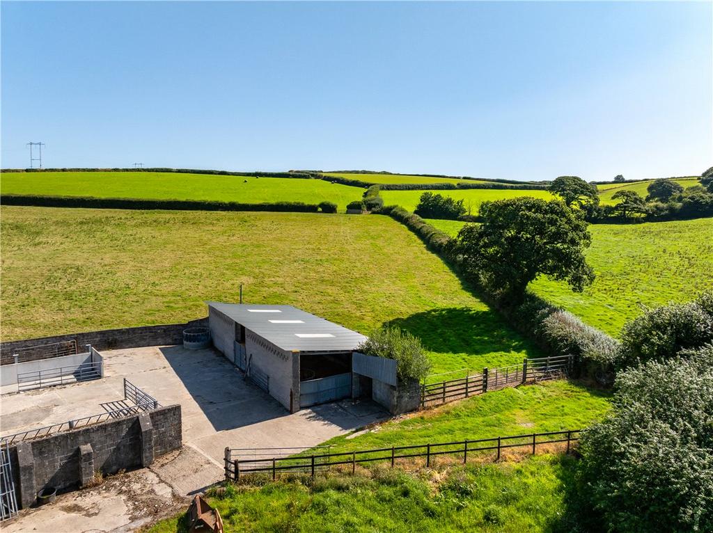 St. Allen, Truro, Cornwall, TR4 3 bed barn conversion for sale - £225,000