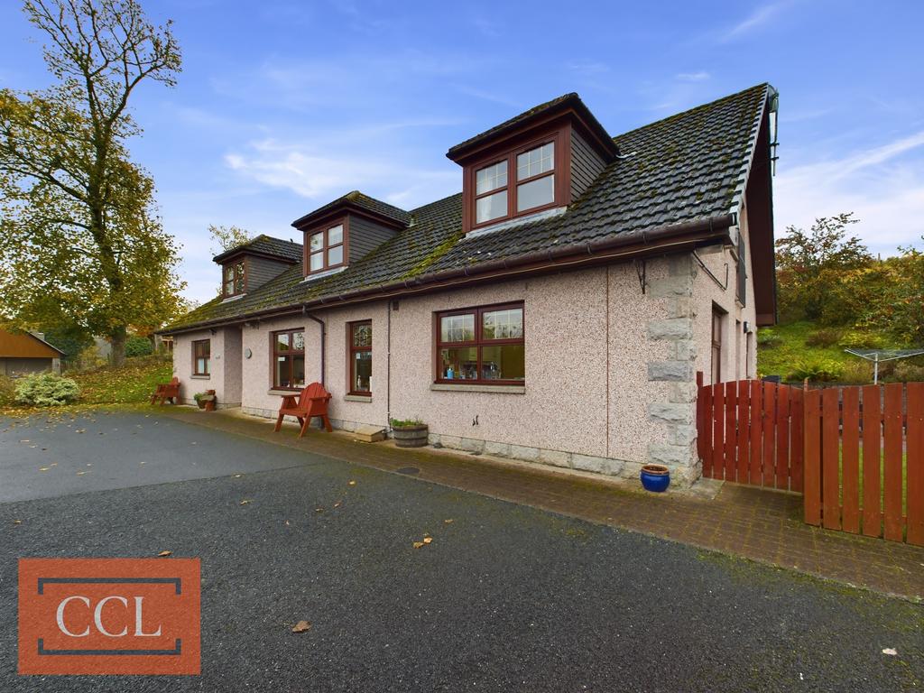 Bridgend Terrace, Turriff, Aberdeenshire Guest house for sale - £380,000
