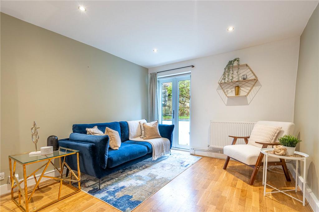 Mount Ephraim Road, London, SW16 1 bed apartment for sale - £385,000