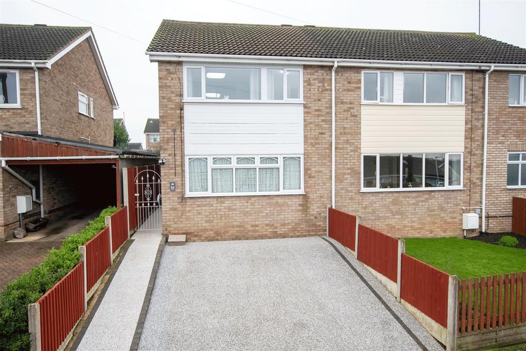 Arkwright Road, Irchester, Northants 3 bed semi-detached house for sale ...