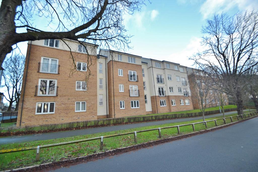 Holly Way, Off York Road, Leeds LS14 1 bed flat - £750 pcm (£173 pw)