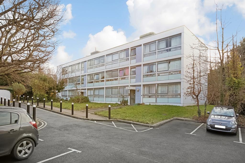 Elm Court, 93 Belmont Hill, London, se13 1 bed flat - £1,500 pcm (£346 pw)