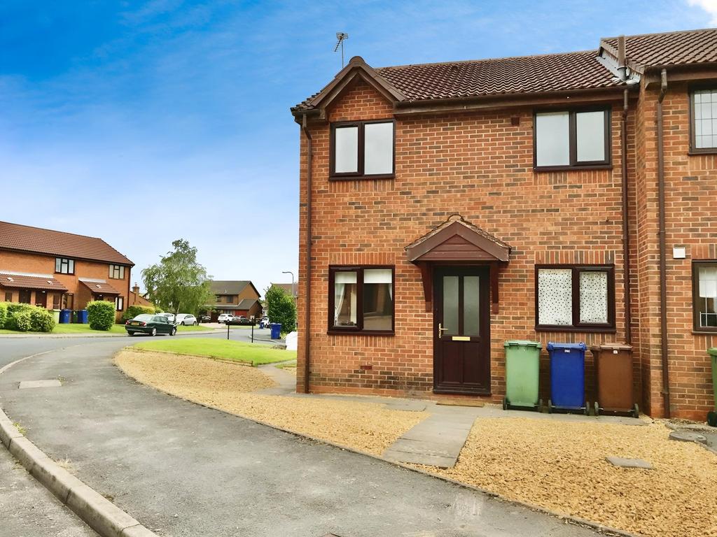 Nelson Drive, Cannock WS12 1 bed terraced house to rent - £650 pcm (£ ...