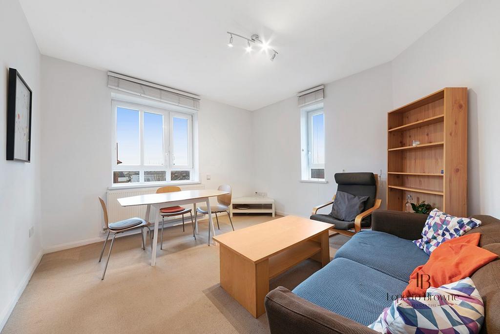 Mary Macarthur House, Field Road, W6 3 bed apartment - £450,000