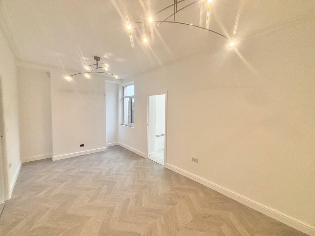 Rhyddings Park Road 3 bed terraced house - £1,350 pcm (£312 pw)