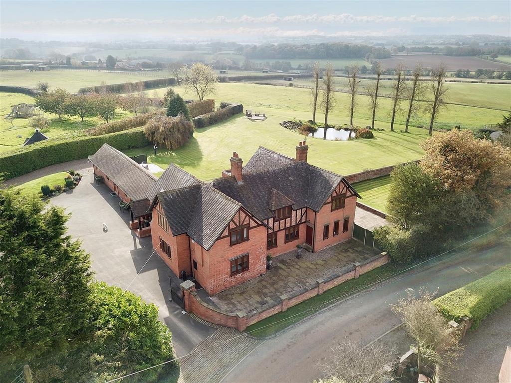 Standon, Stafford 5 bed detached house for sale - £1,385,000