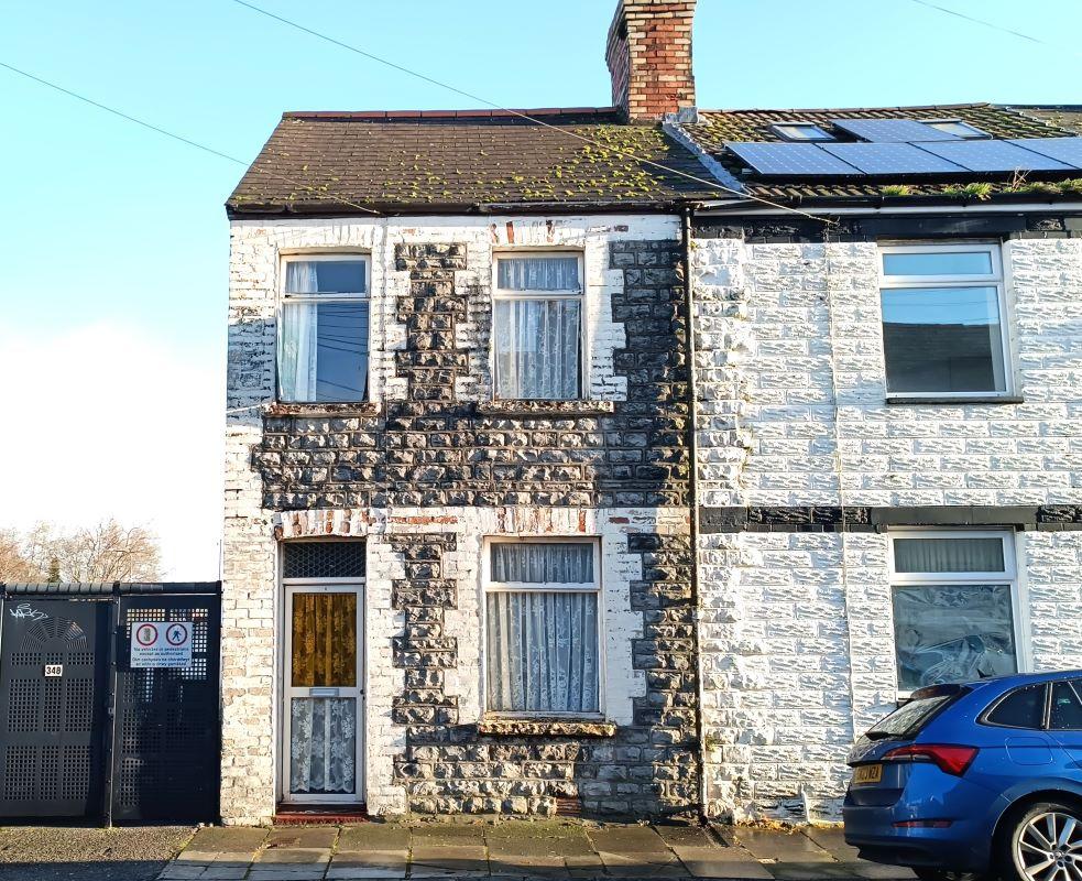 1 Lee Road, Barry, CF63 1DA 3 bed end of terrace house - £60,000