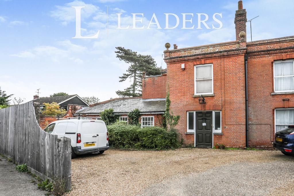Ipswich Road, Woodbridge, IP12 1 bed flat - £900 pcm (£208 pw)