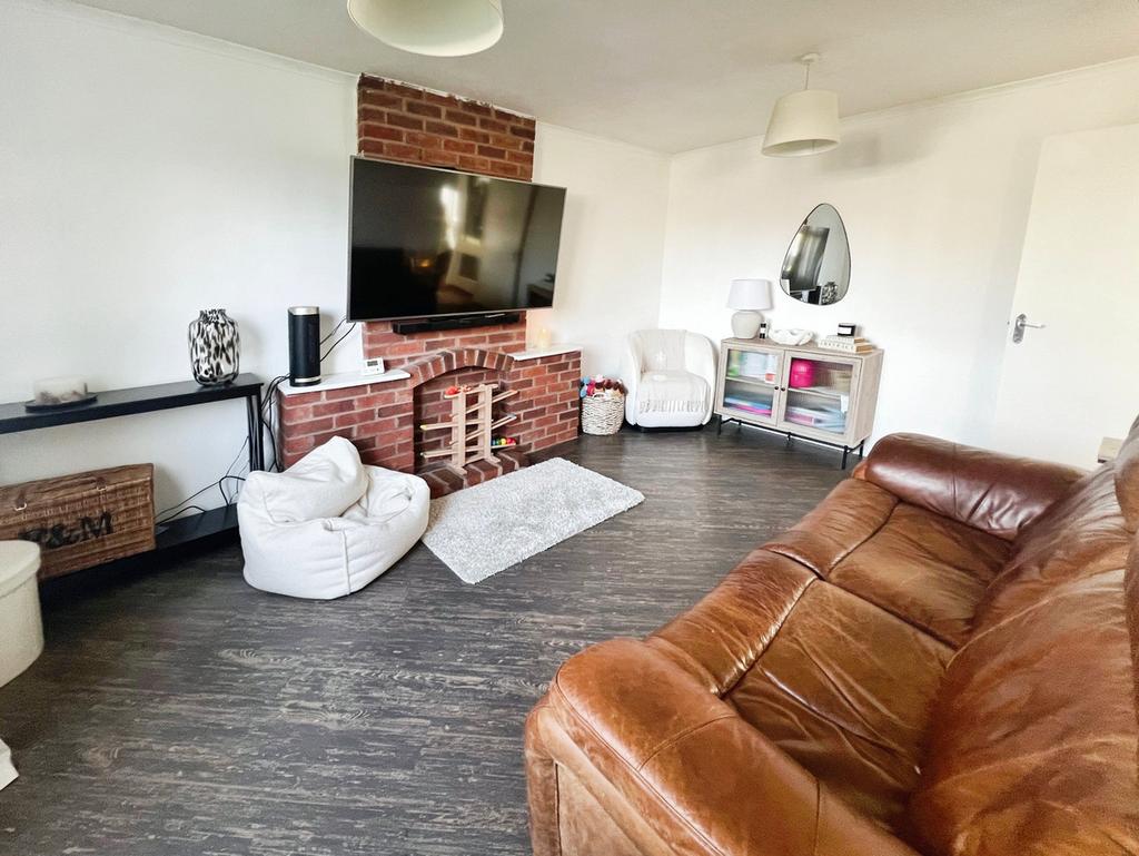 Tamworth B77 3 bed terraced house for sale - £160,000