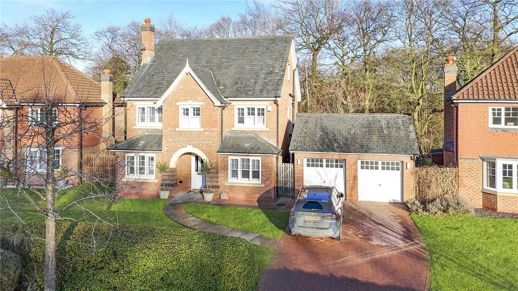 Collingham Drive, Nunthorpe 5 bed detached house - £595,000