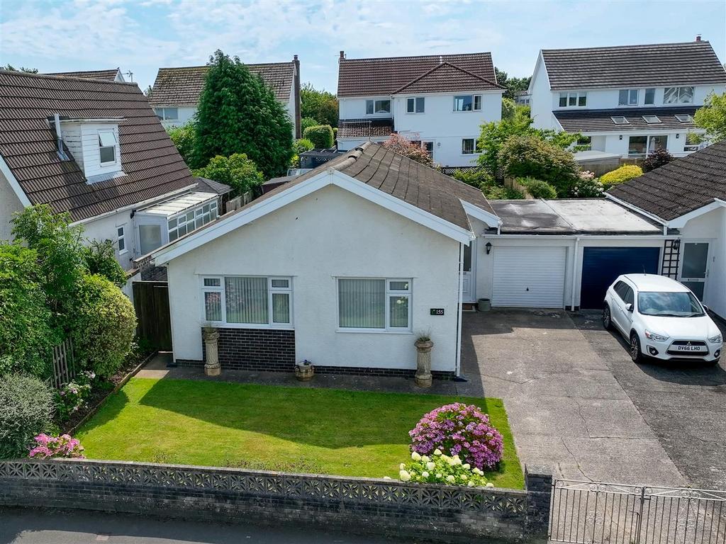 Pennard Drive, Swansea SA3 3 bed semi-detached bungalow for sale - £349,995
