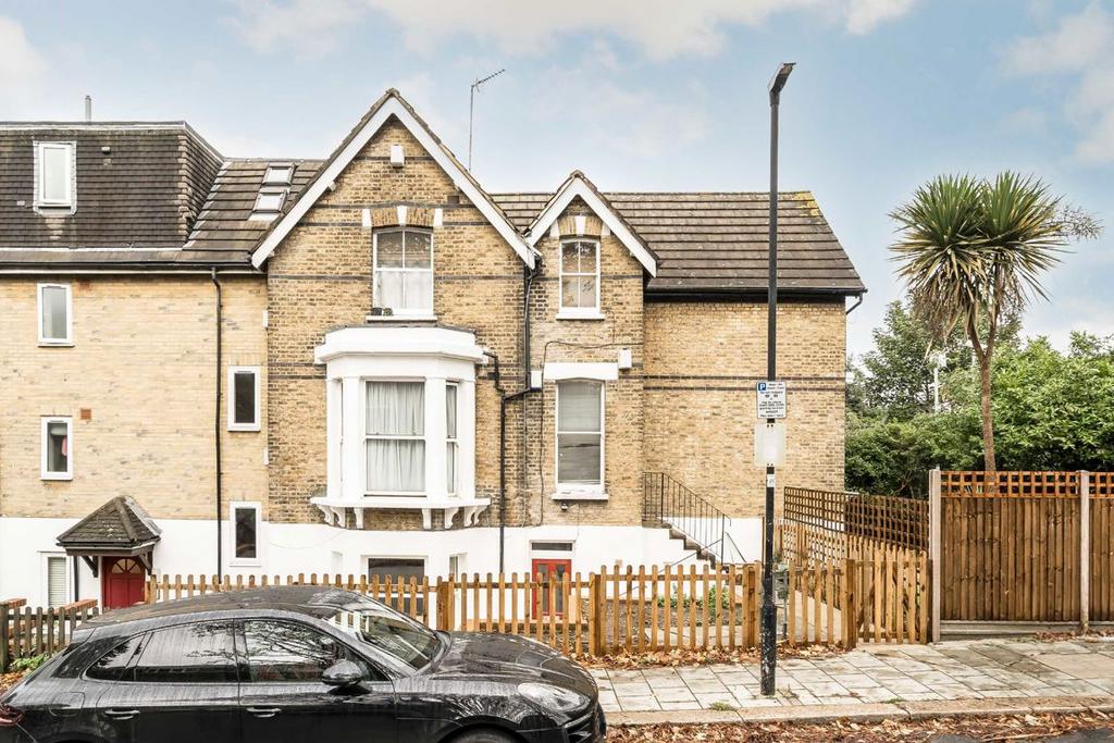 Drewstead Road, London SW16 2 bed flat - £495,000