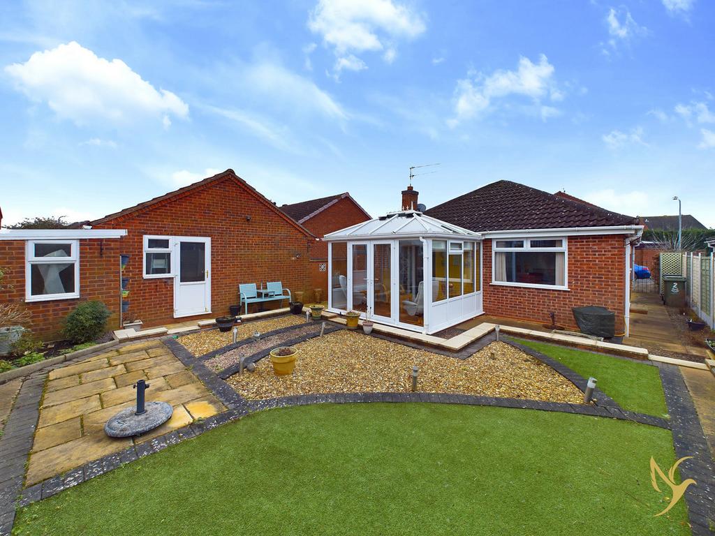 Worcester WR5 3 bed detached bungalow - £350,000