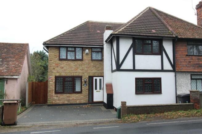 Runwell Road, Wickford 4 bed semi-detached house to rent - £1,850 pcm ...