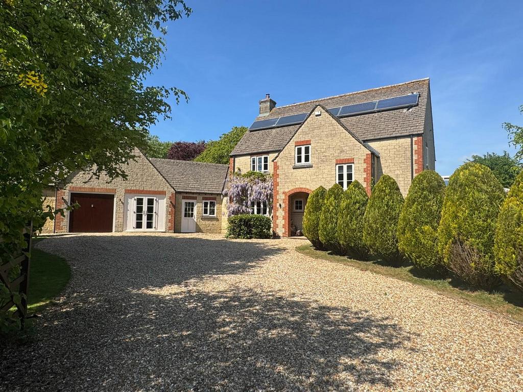 Lancaster Drive Upper Rissington... 4 bed detached house for sale - £ ...