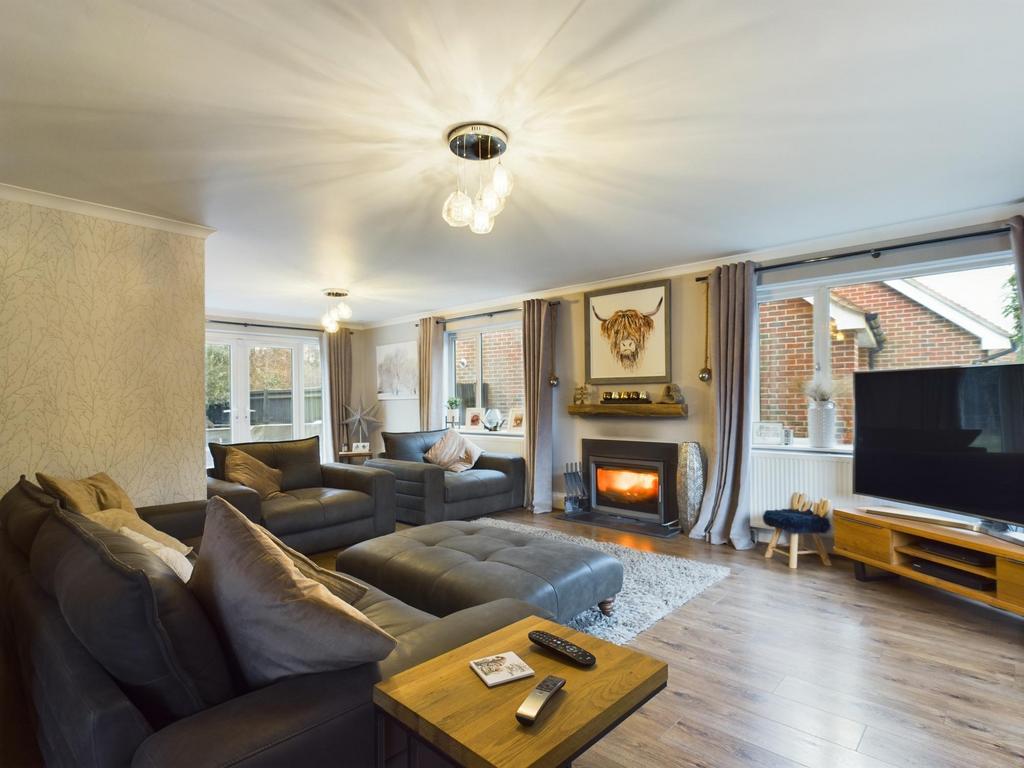 Pelican Road, Pamber Heath, RG26 6 bed detached house for sale - £1,250,000