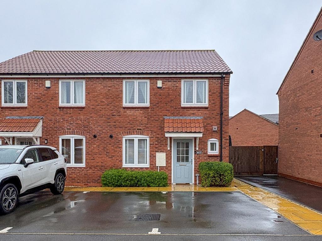 Harris Drive, Houghton on the Hill, LE7 3 bed semi-detached house - £ ...