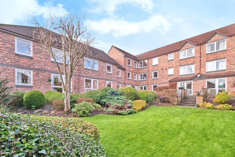 2 Midland Drive, Sutton Coldfield B72 1 bed retirement property - £60,000