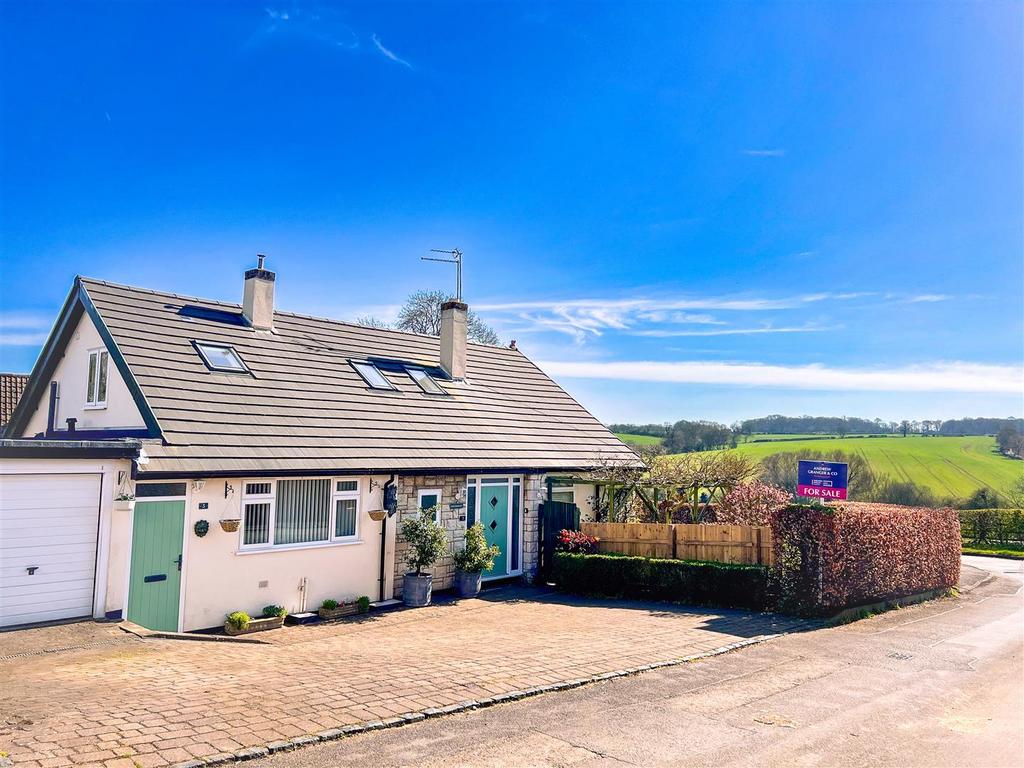 Snows Lane, Keyham, Leicester 4 bed detached house for sale - £500,000