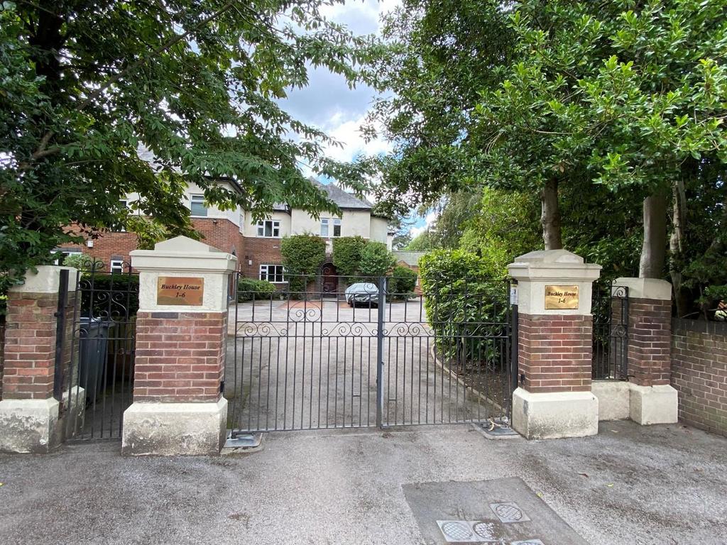 Buckley House, Lancaster Road, Didsbury 3 bed flat for sale - £380,000