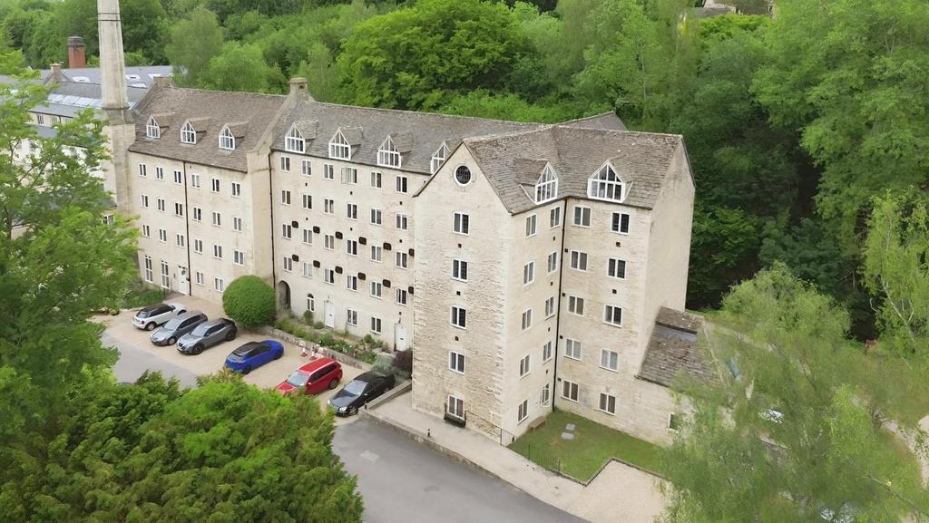Dunkirk Mills, Inchbrook, Stroud 2 bed flat for sale - £220,000