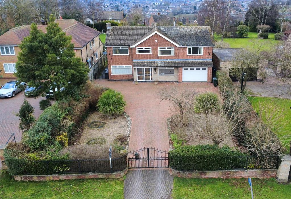 Plains Road, Mapperley, Nottingham 5 bed detached house - £795,000