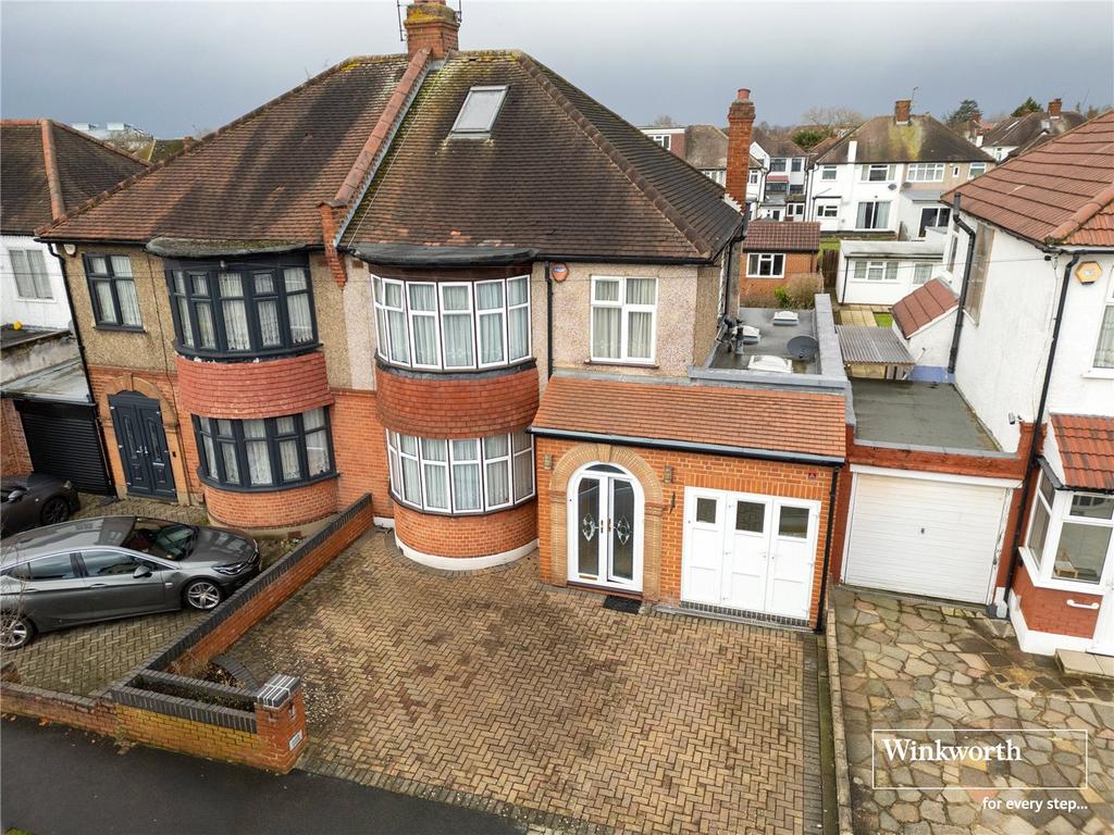 Valley Drive, London NW9 3 bed semi-detached house for sale - £775,000