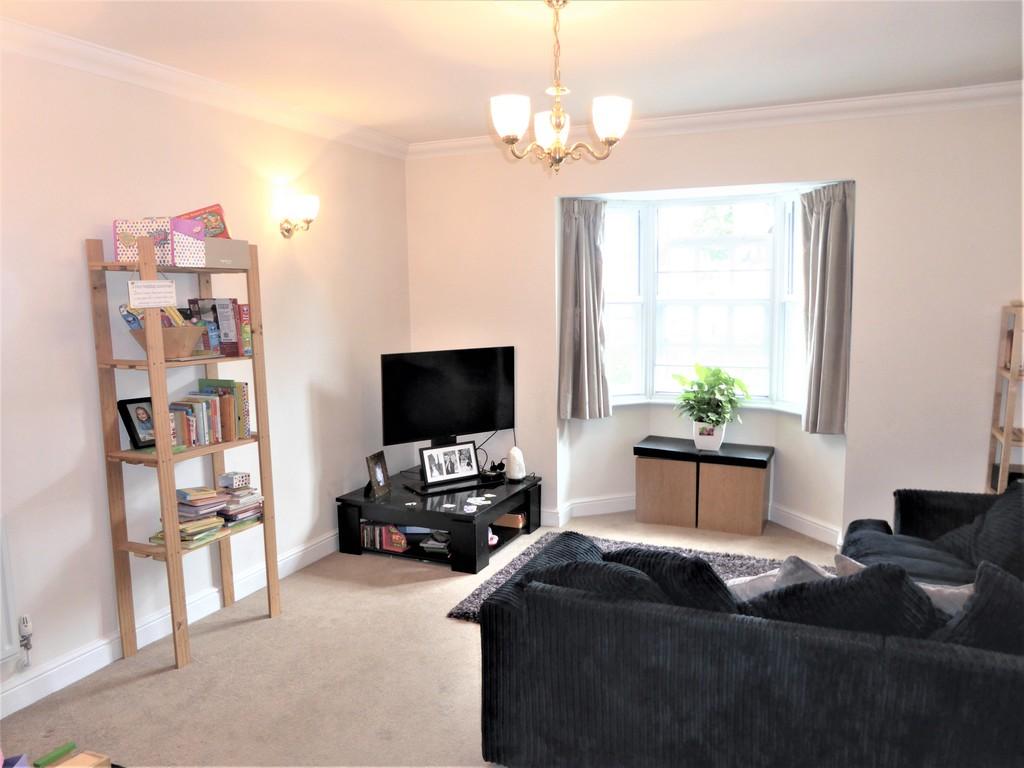 Chime Square, Central St Albans 2 bed apartment for sale - £440,000