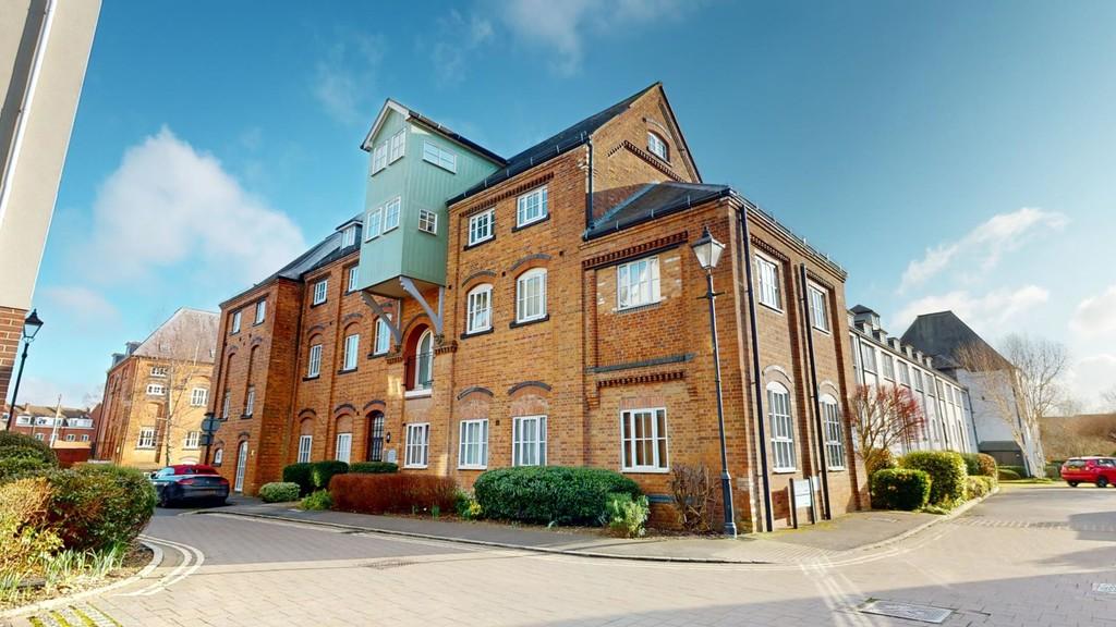 George Morland House, Coopers Lane... 2 bed flat for sale - £325,000