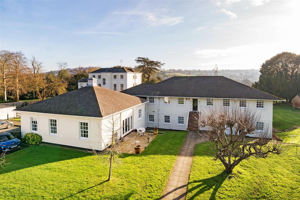 Cowley, Exeter 2 bed apartment - £275,000