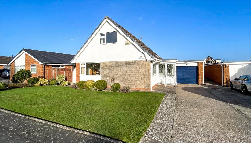 Llys Gwyn, Penrhyn Bay, Llandudno... 3 bed bungalow for sale - £370,000
