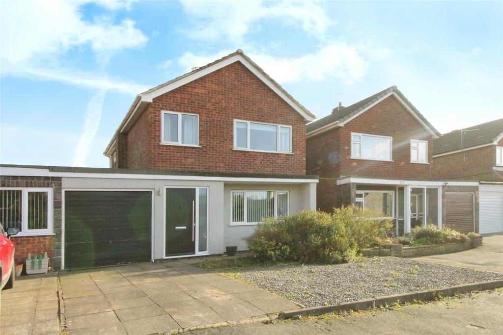 Main Street, Markfield LE67 3 bed link detached house - £275,000