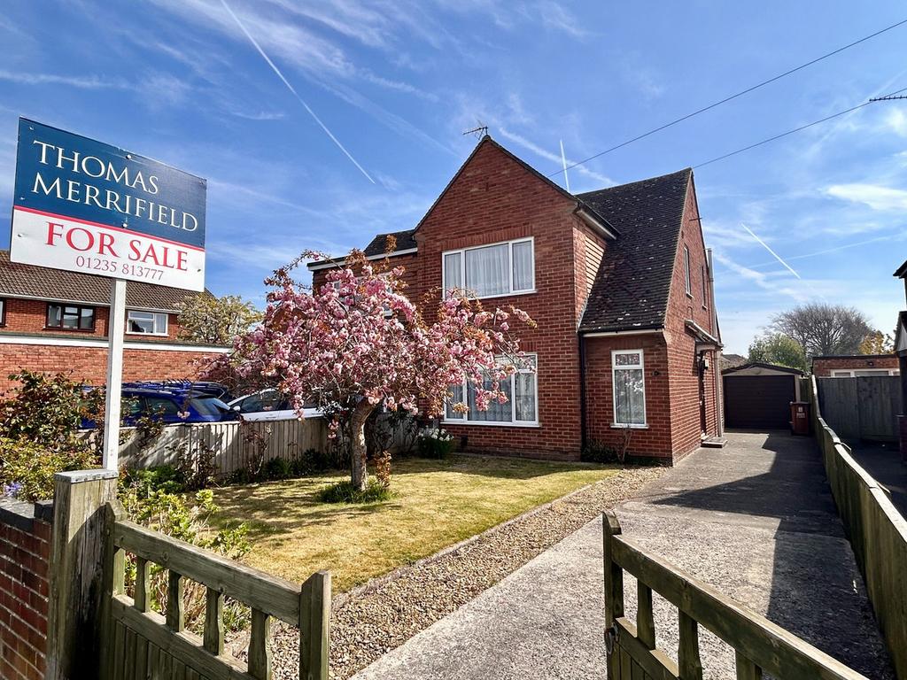 Morse Road, Didcot, OX11 3 bed semi-detached house for sale - £340,000