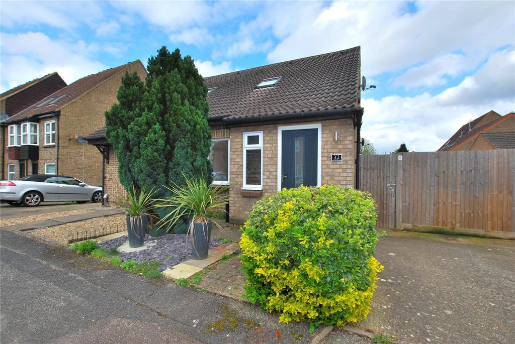 Bradfield Close, Guildford, Surrey, GU4 1 bed terraced house for sale ...