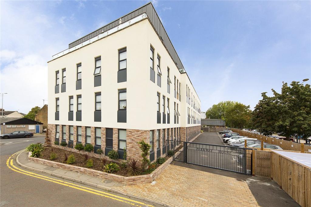 Baddow Road, Chelmsford, Essex, CM2 2 bed apartment for sale - £275,000