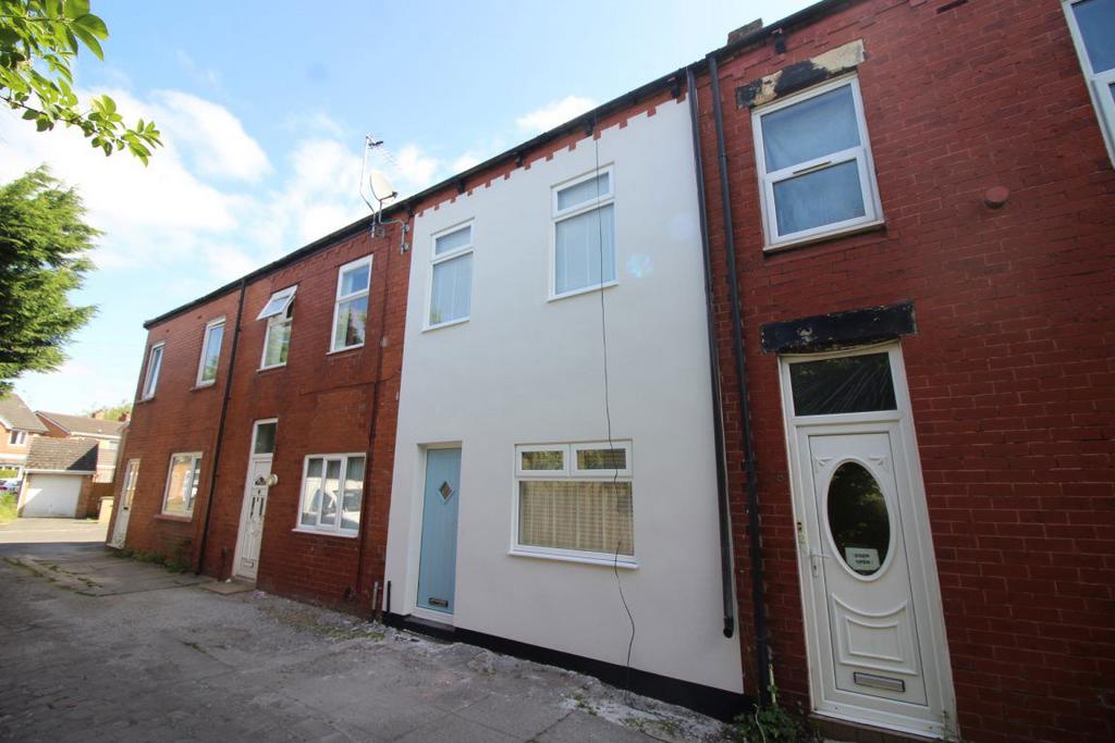 Unsworth Street, Hindley 2 bed terraced house to rent - £750 pcm (£173 pw)
