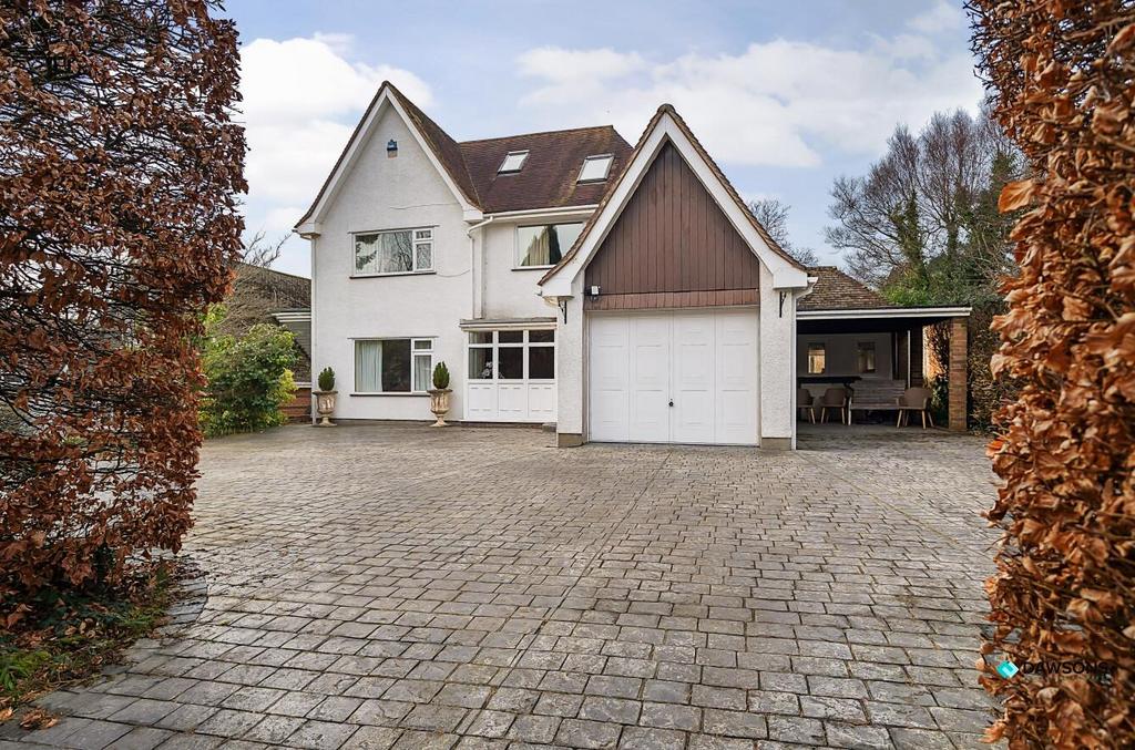 Westport Avenue, Mayals, Swansea 5 bed detached house - £750,000