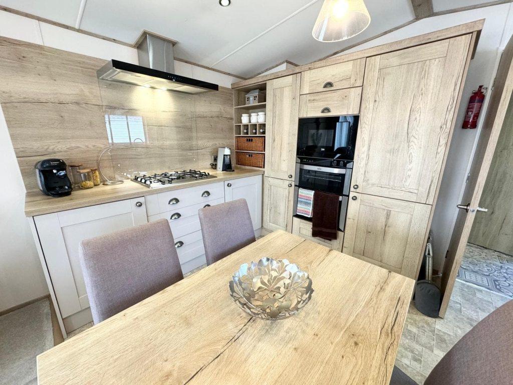 Solent Breezes Holiday Park 2 bed lodge - £84,995