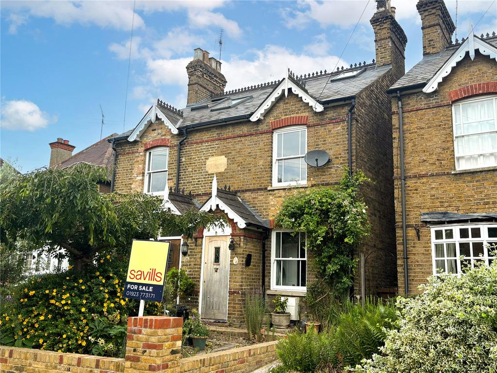 High Street, Rickmansworth... 3 bed semi-detached house for sale - £650,000