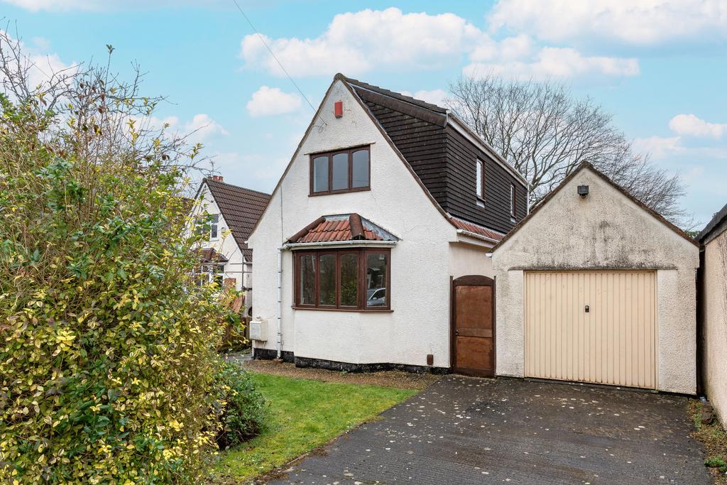 Bristol BS16 2 bed detached house - £325,000